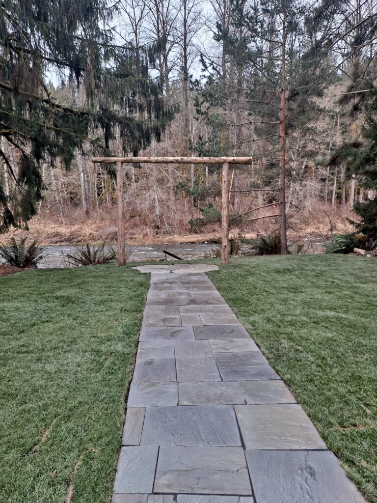 River Valley Oasis – Customized weddings by the river